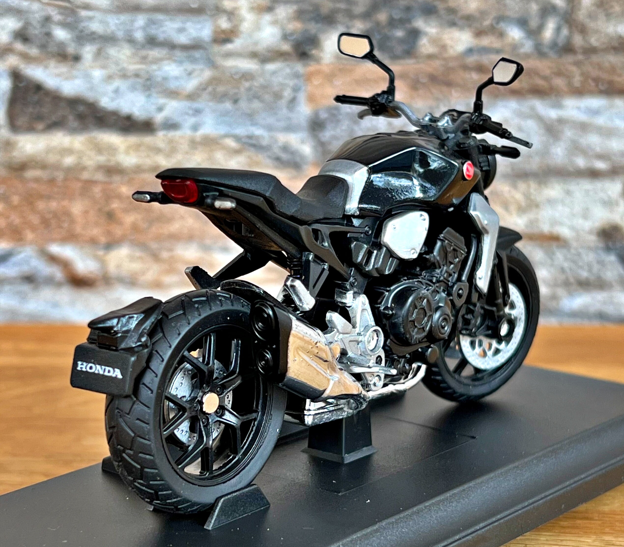 Honda CB1000R 2018 ,model Motorcycle, Scale 1/18 Diecast Motorcycle, 1/ ...