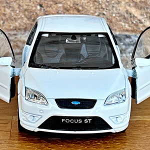 Ford Focus ST, Model Car, Scale 1/36 Model Car, Die Cast Car, 1/36 ...