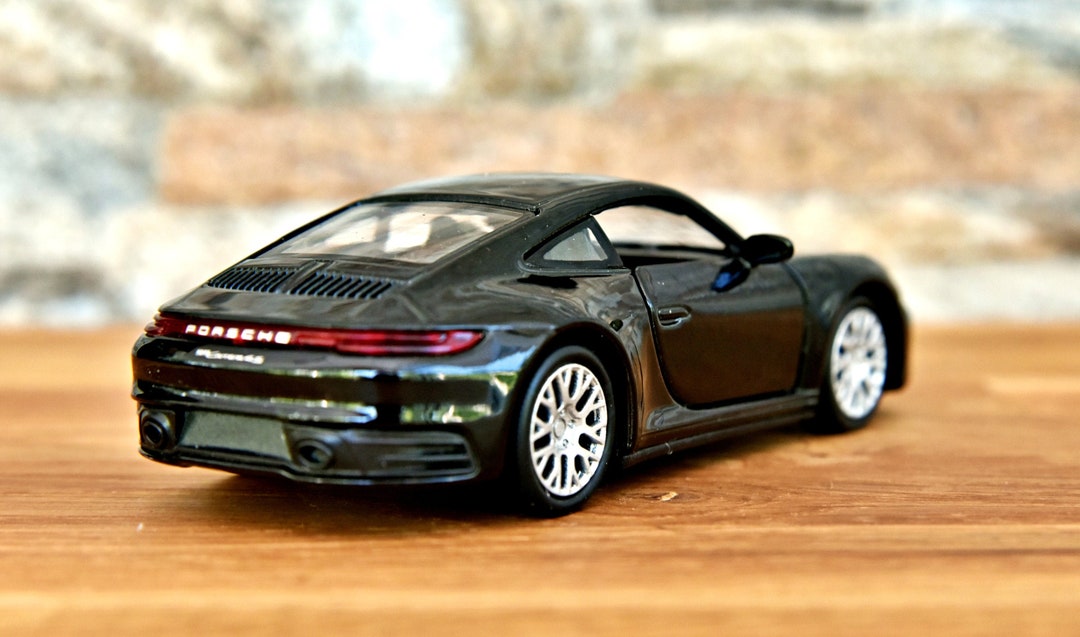 Porsche 911 Carrera 4S | Model Car | 1/36 Diecast Car | 1/36 Scale ...