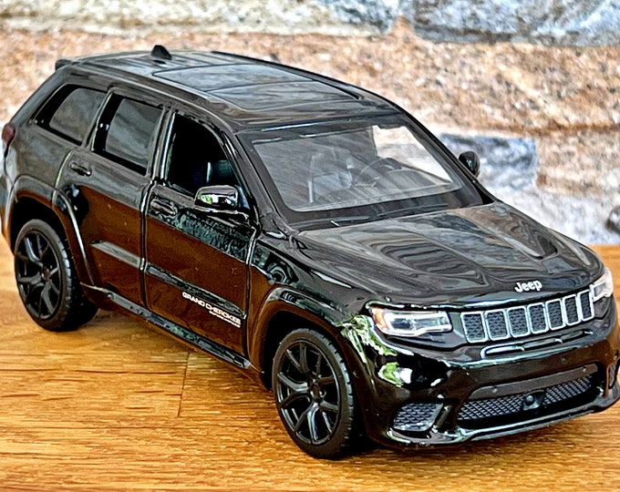 Jeep Grand Cherokee Trackhawk , Model Car, 1:36 Scale Model Car, Die ...
