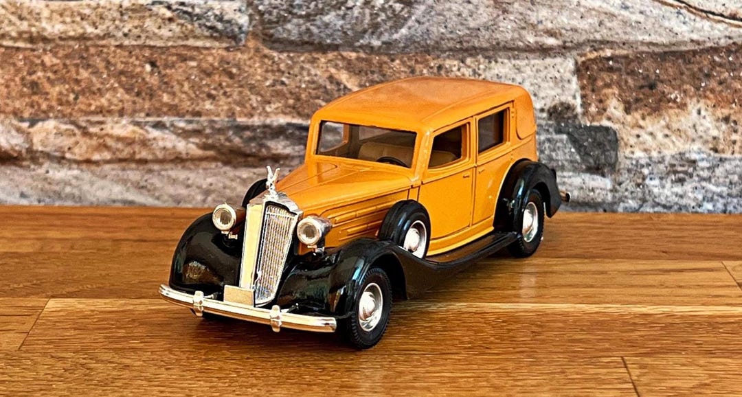 1937 Packard , Vintage Model Car, Vintage Diecast Car, 1/43 Scale Model ...