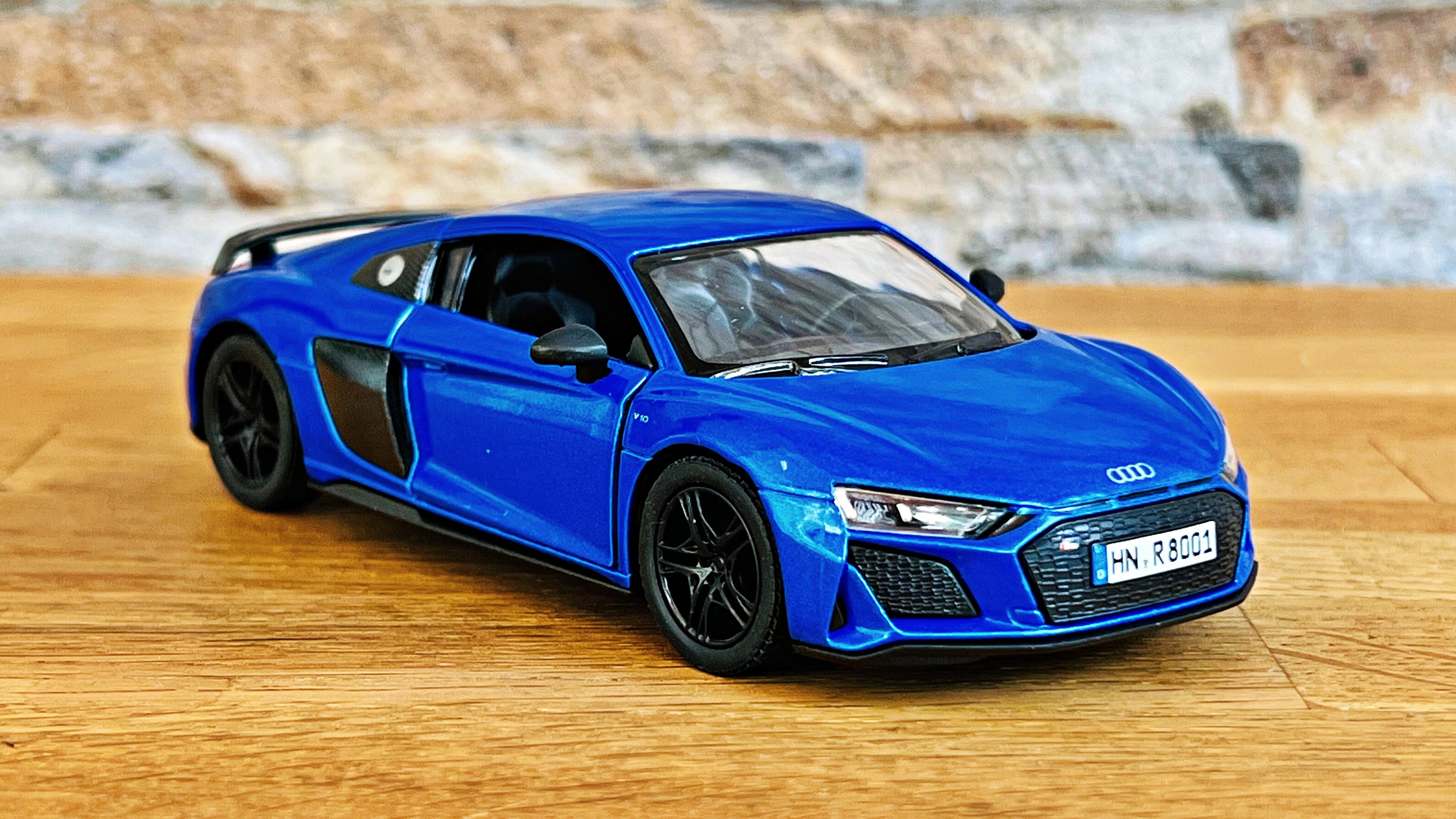 Audi r8 diecast 1 18 store