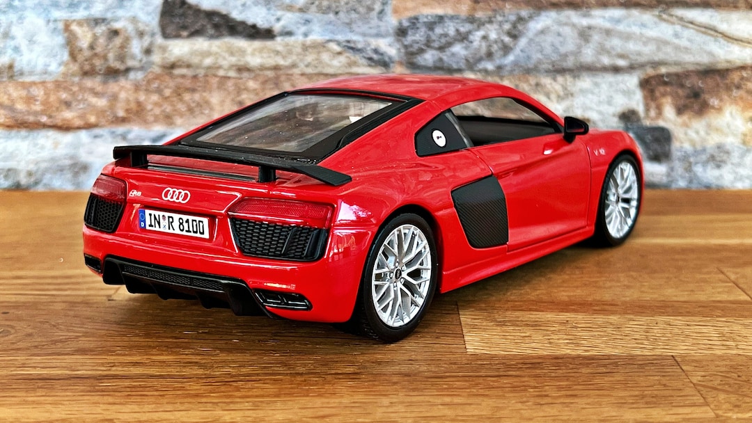 Audi R8 V10 Plus 1:24 Diecast Car 1/24 Scale Model Car Car Model Model ...
