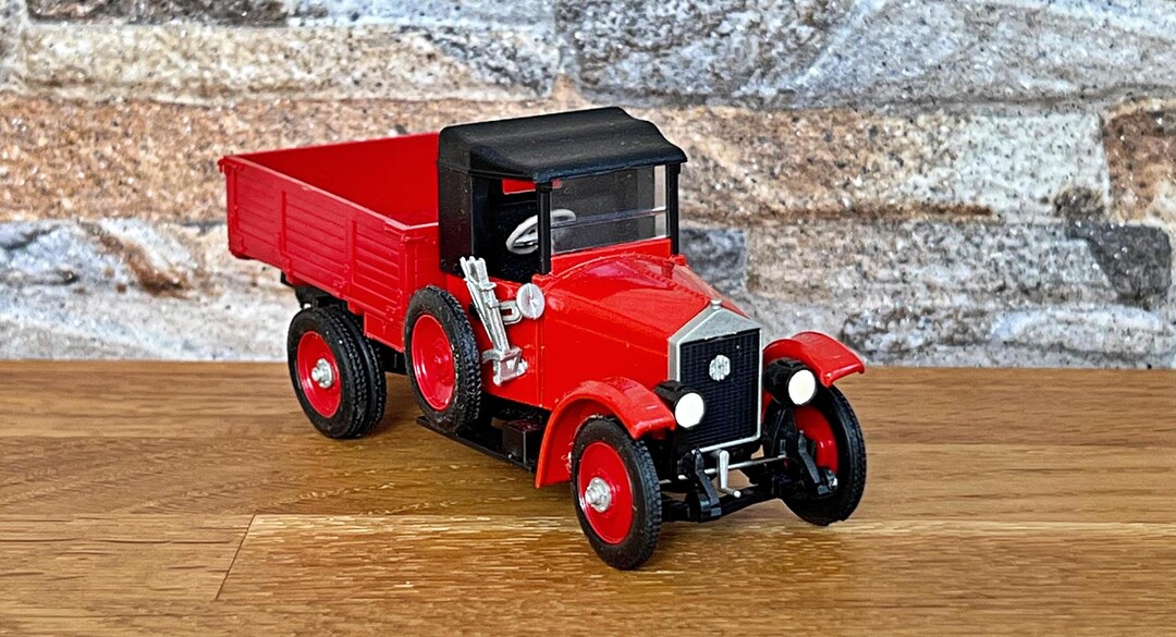 AMO F15 | Vintage Model Truck | Diecast Truck | 1/43 Scale Metal Model ...