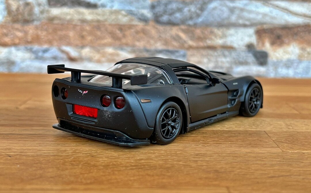 Chevrolet Corvette C6-R 2010 1/36 Diecast Car 1/36 Scale Model Car ...