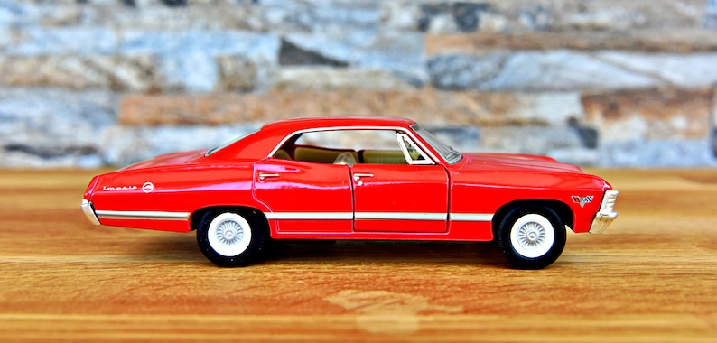 Chevrolet Impala 1967 | Model Car | 1/43 Diecast Car | 1:43 Scale Model ...