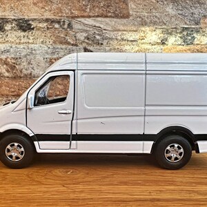Mercedes Benz Sprinter Van, 1/48 Diecast Car, 1/48 Scale Model Car, Car ...