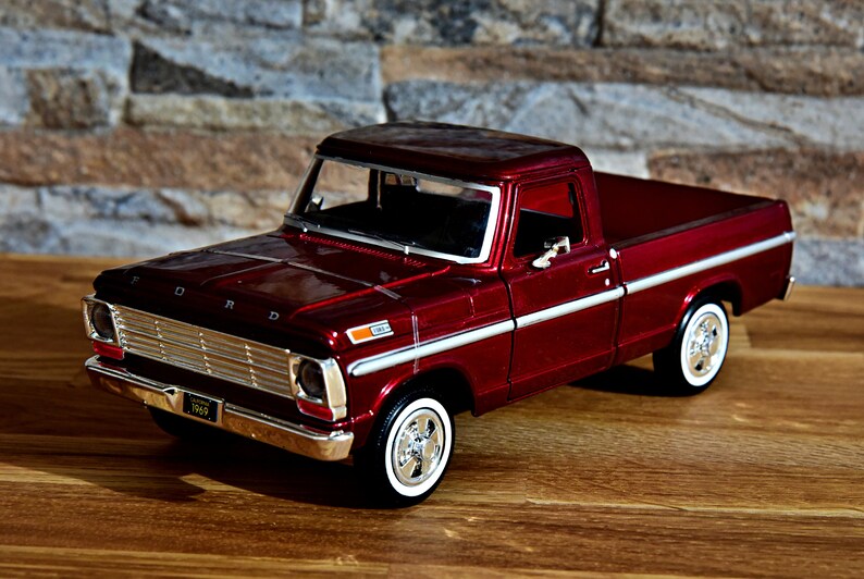Ford F-100 Pickup 1969 | Model Car| 1/24 Scale Model | 1/24 Diecast ...