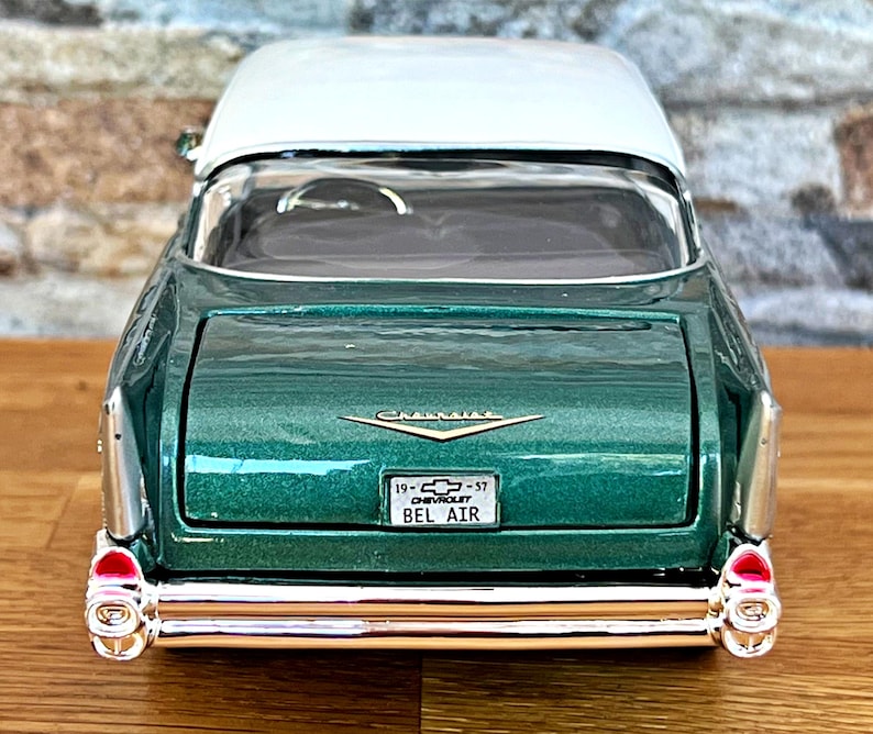Chevy Belair 1957 | 1/24 Scale Model Car | Diecast Car | Die Cast Car ...