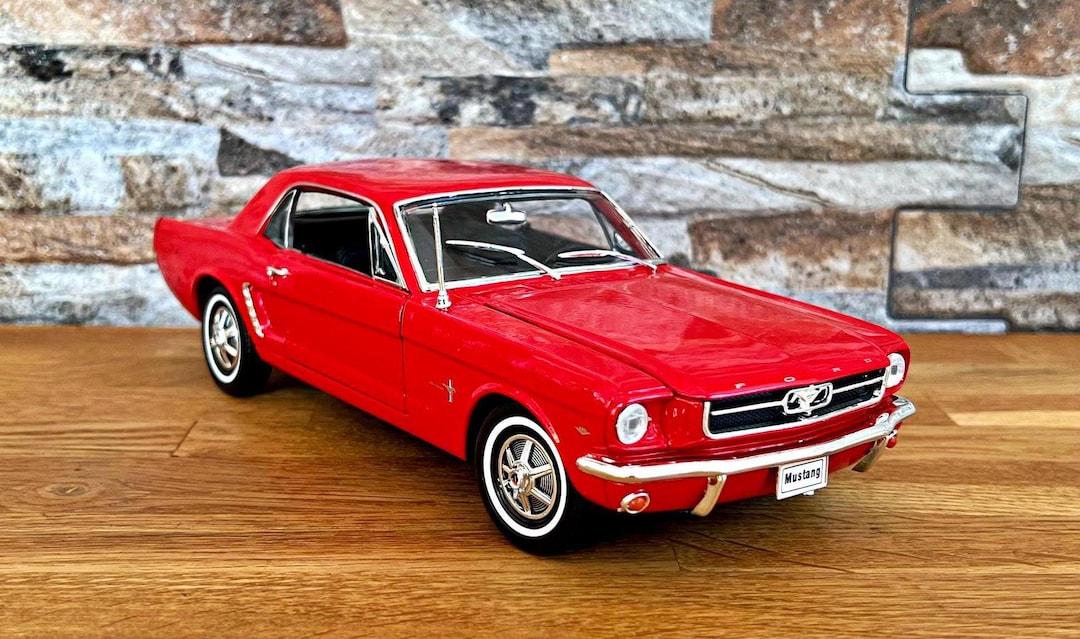 Ford Mustang 1/2 1964, Vintage Model Car, Diecast Car, 1/18 Scale Model ...