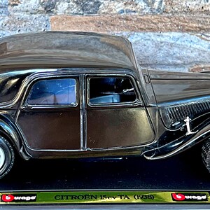 Citroen 15 CV TA 1938 | Vintage Model Car | Scale 1/24 Diecast Car | 1/ ...