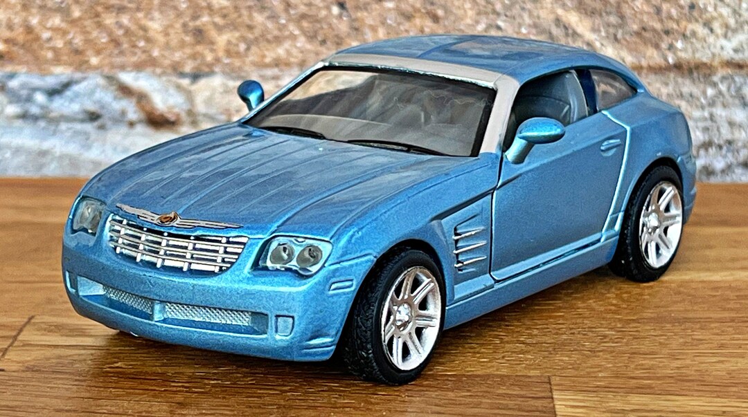 Chrysler Crossfire , Model Car, Scale 1/32, 1/32 Diecast Collectible ...
