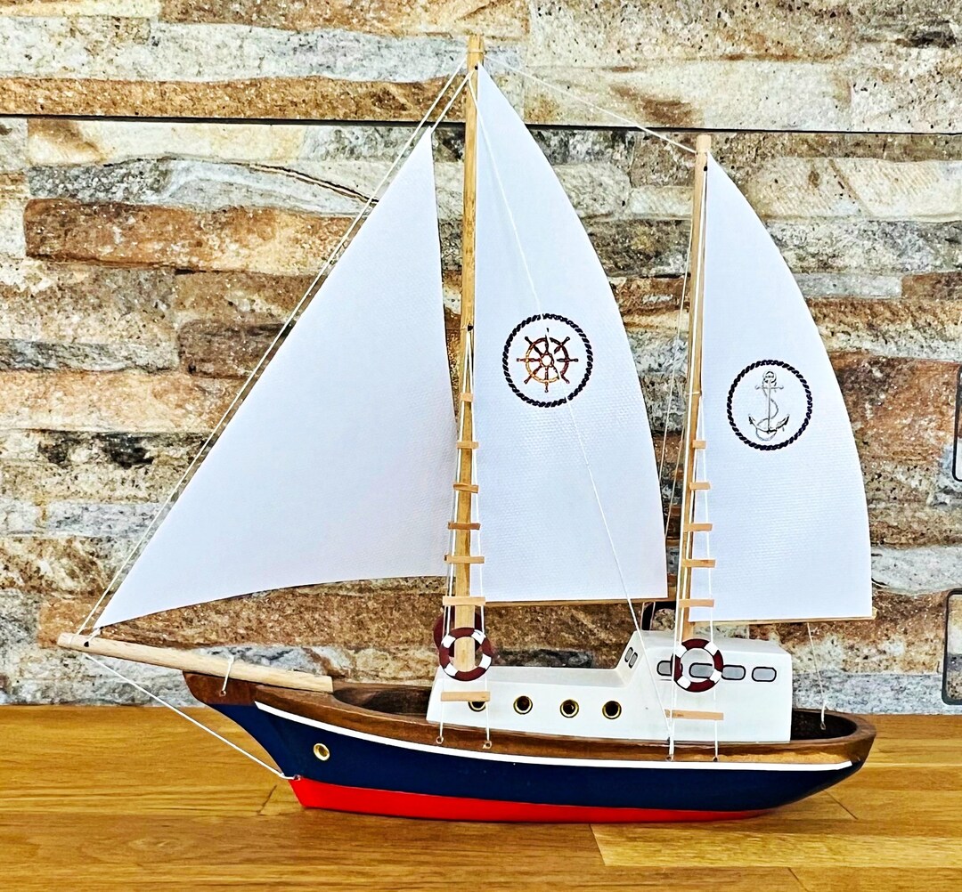 Handmade Sailboat Model, Wooden Ship Model, Model Sailing Boat ...