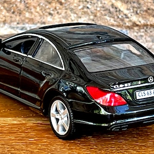 Mercedes Benz CLS 63 AMG , Model Car, Diecast Car, 1/34 Scale Model Car ...