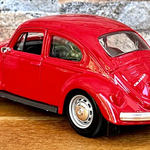 Volkswagen Beetle | Model Car | Scale 1/24 Die Cast Car | Diecast Car ...