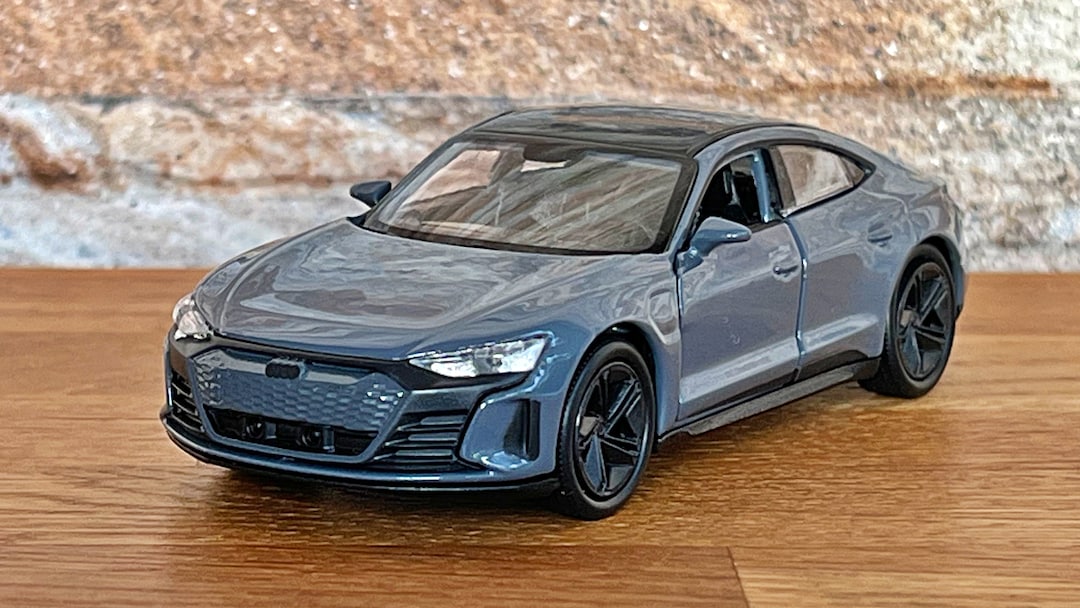 Audi RS E-tron GT , Model Car, Scale 1/36, 1/36 Diecast Collection Item ...