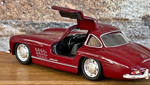 Mercedes benz diecast models store