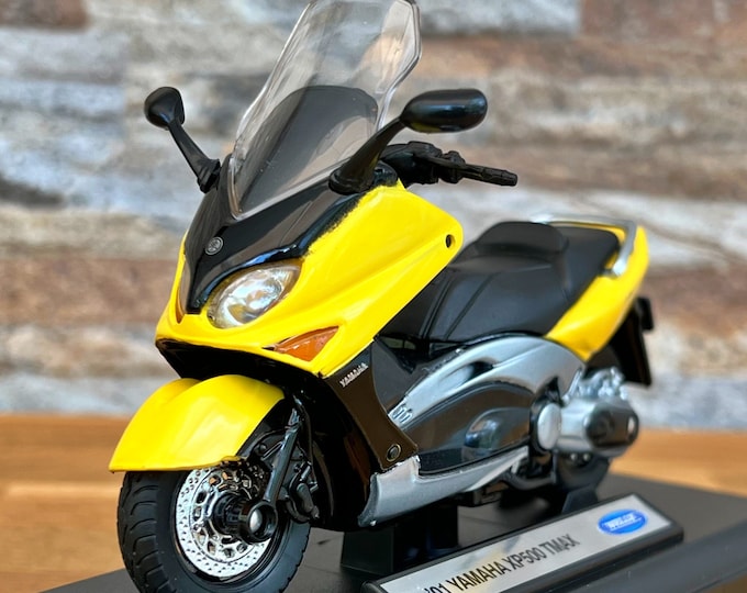 Yamaha XP500 TMAX, Scale 1/18 Diecast Model Motorcycle, 1:18 Die Cast ...