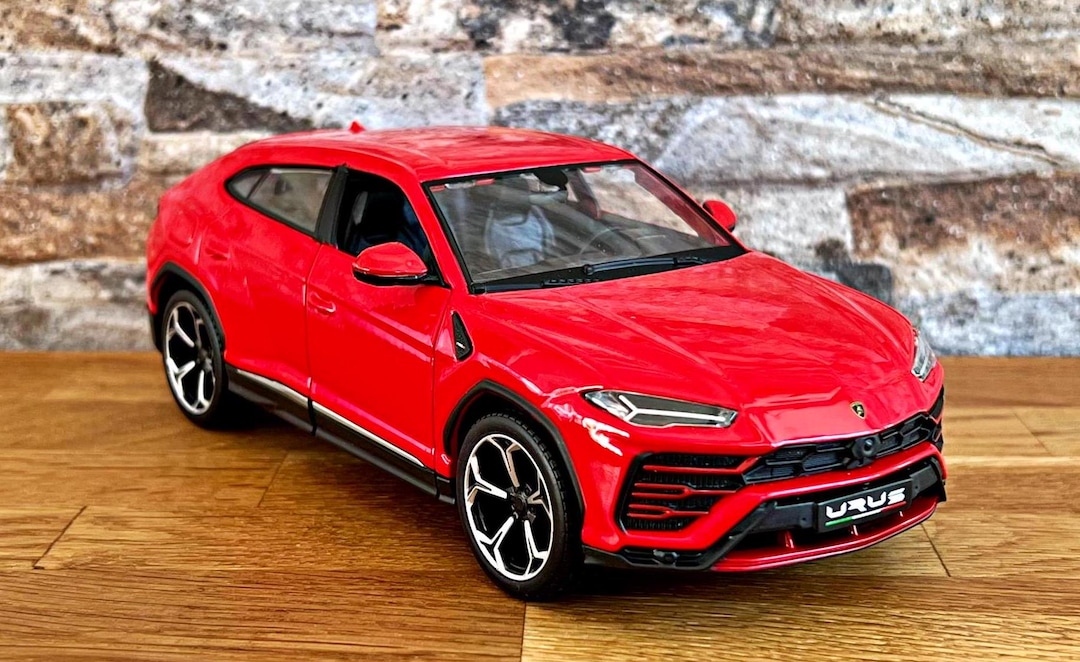 Lamborghini Urus | Model Car | Diecast Car | 1/25 Scale Model Car | Car ...