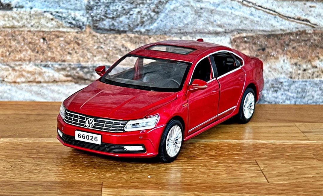 Volkswagen Passat 330 TSI | Model Car | Diecast Car | 1/32 Scale Model ...