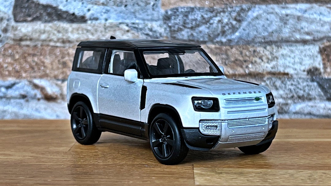 Land Rover Defender 2020, Model Car, Diecast Car, 1/36 Scale Model Car ...