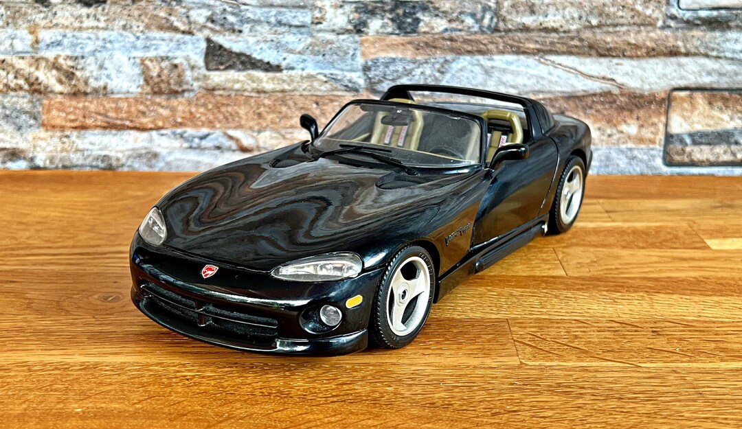Dodge Viper RT/10 1994 Vintage Model Car 1/18 Scale Model Car 1/18 ...
