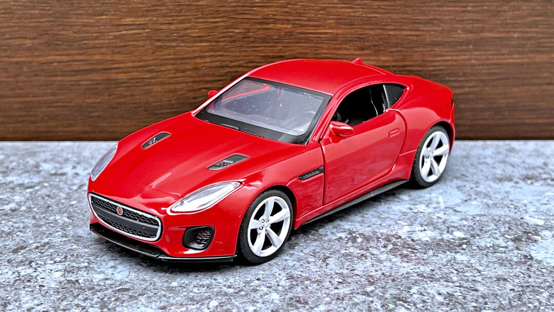 Jaguar F-type , Model Car, 1:36 Scale Model Car, Diecast Collectible ...