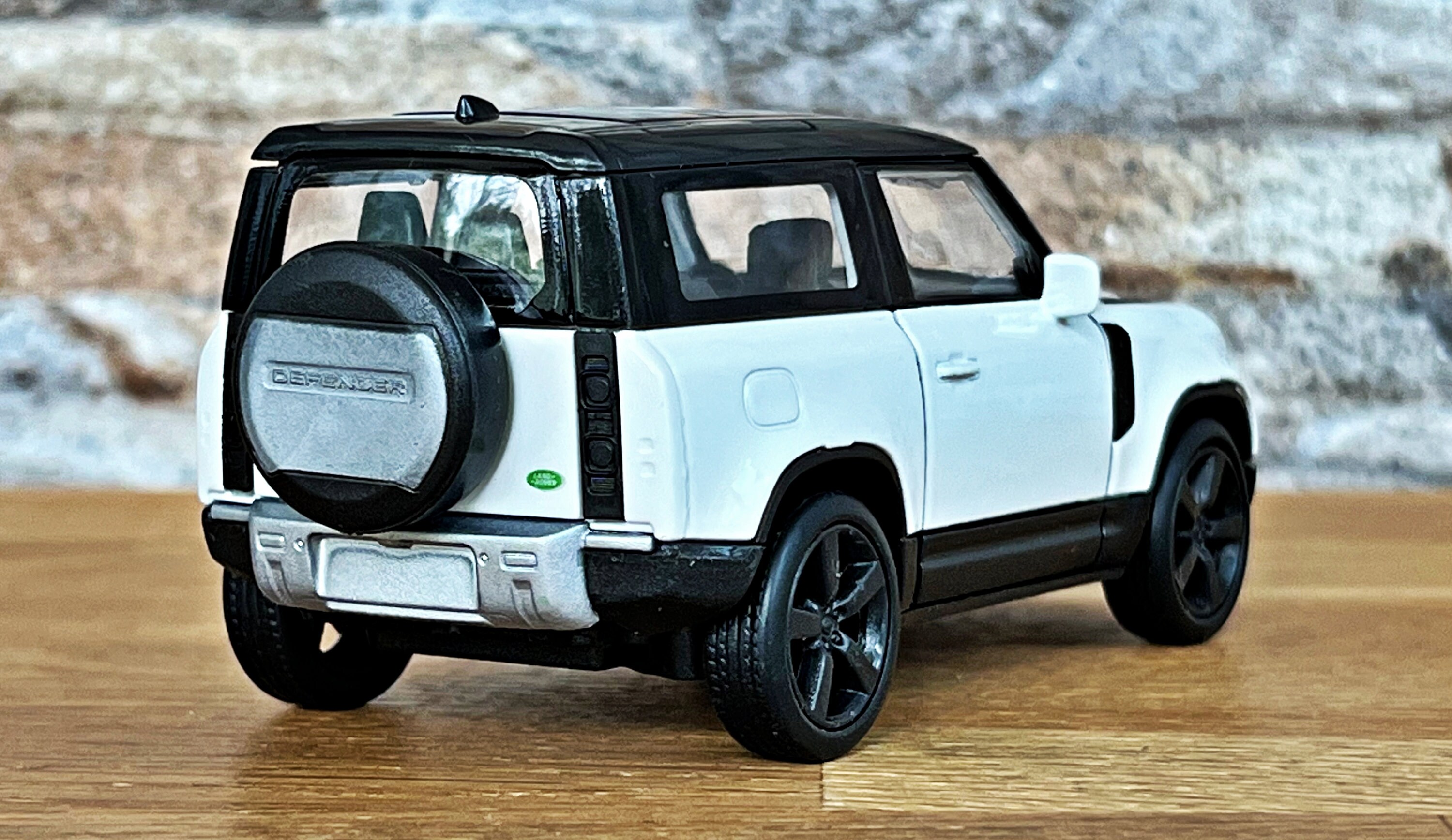 Land Rover Defender 2020 , Model Car , Diecast Car, 1/36 Scale Model ...