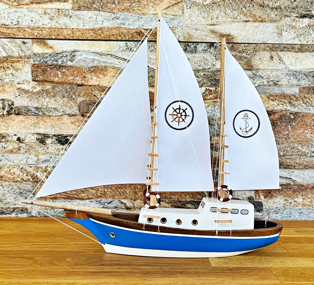 Handmade Wooden Sailboat Model, Model Sailing Boat, Sail Boat Model ...