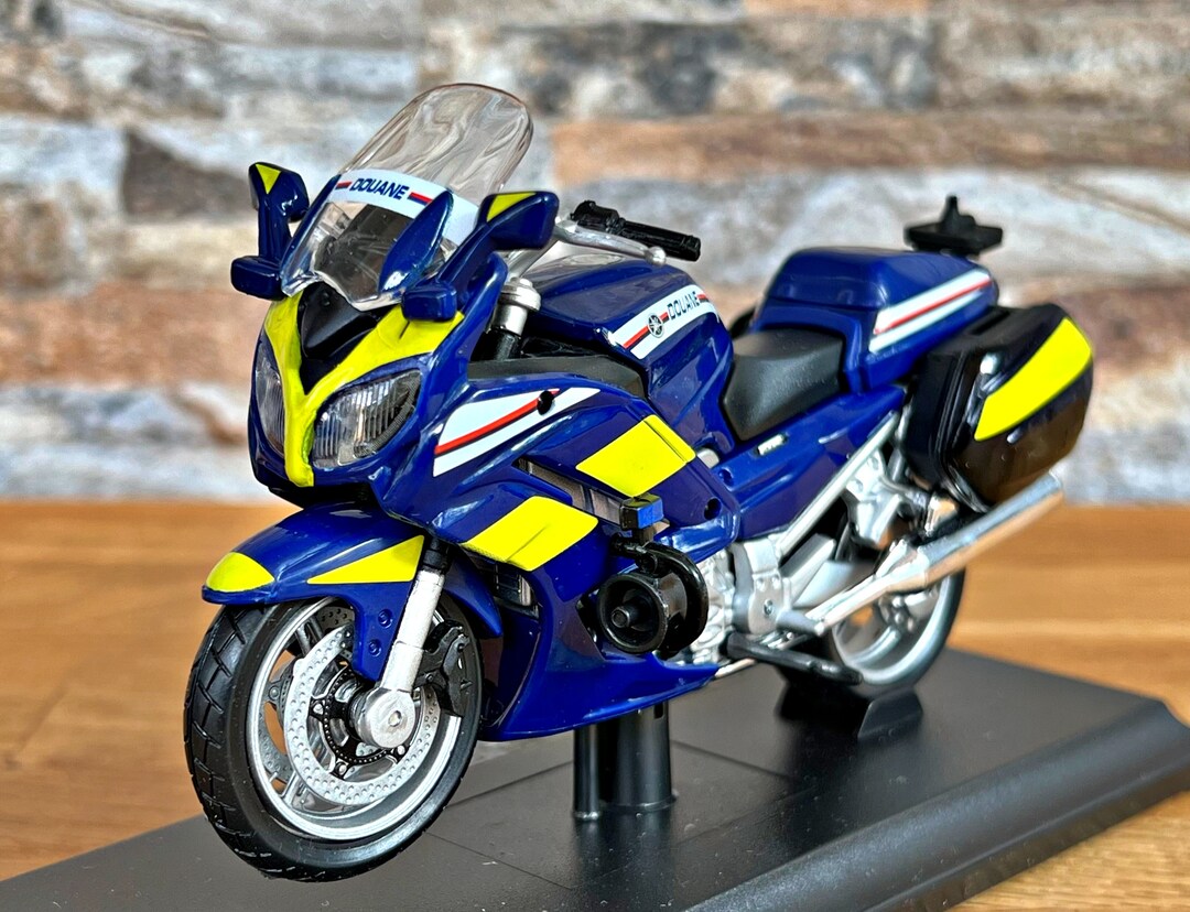 Yamaha FJR1300A, Scale 1/18 Diecast Motorcycle, 1:18 Die Cast, Model ...