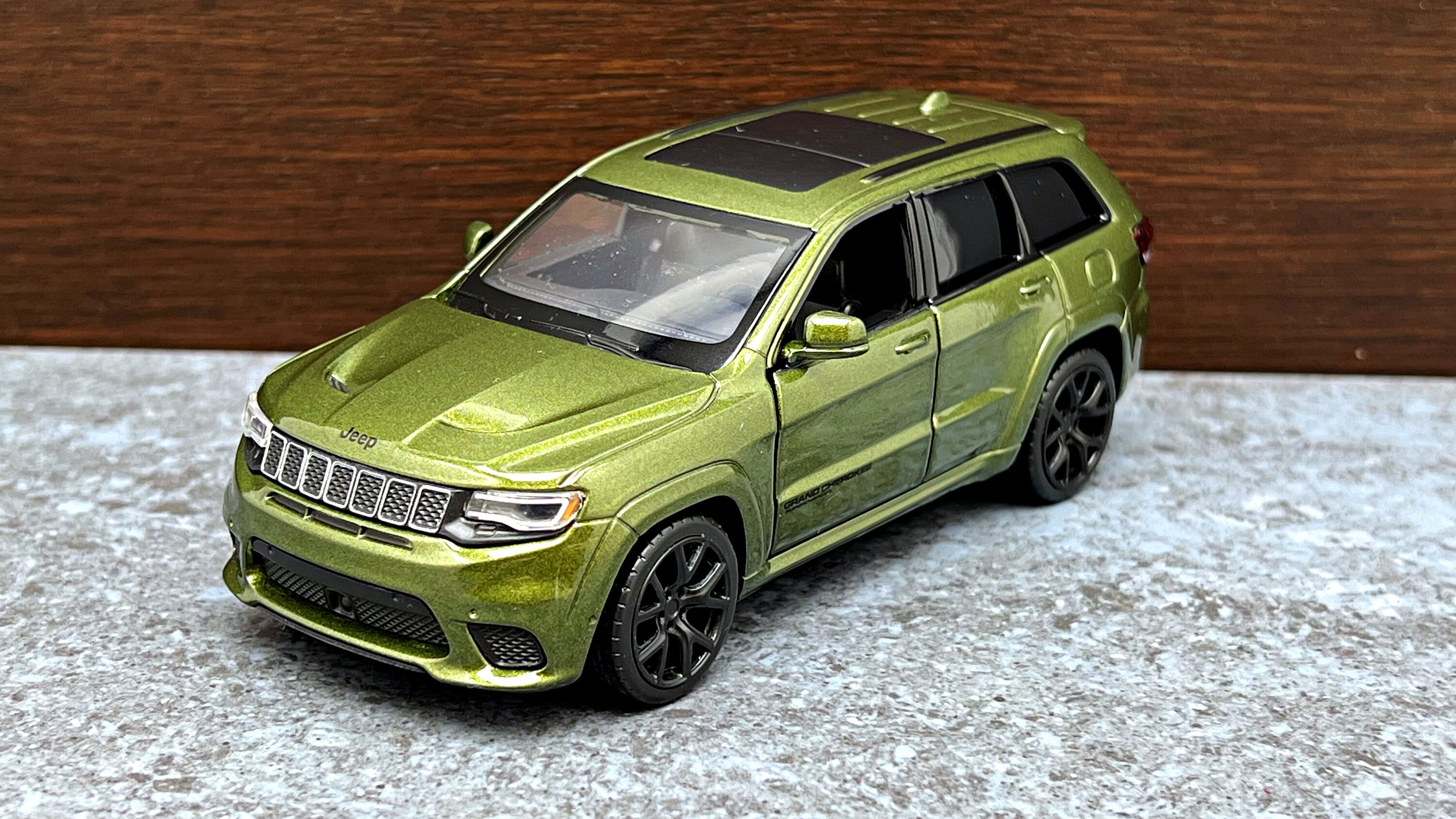Jeep Grand Cherokee Trackhawk , Model Car, 1:36 Scale Model Car ...