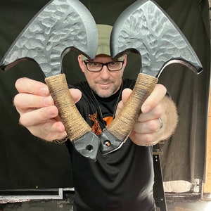 Chi Ling Pai® Double Hand Axe Trainer Set - Etsy