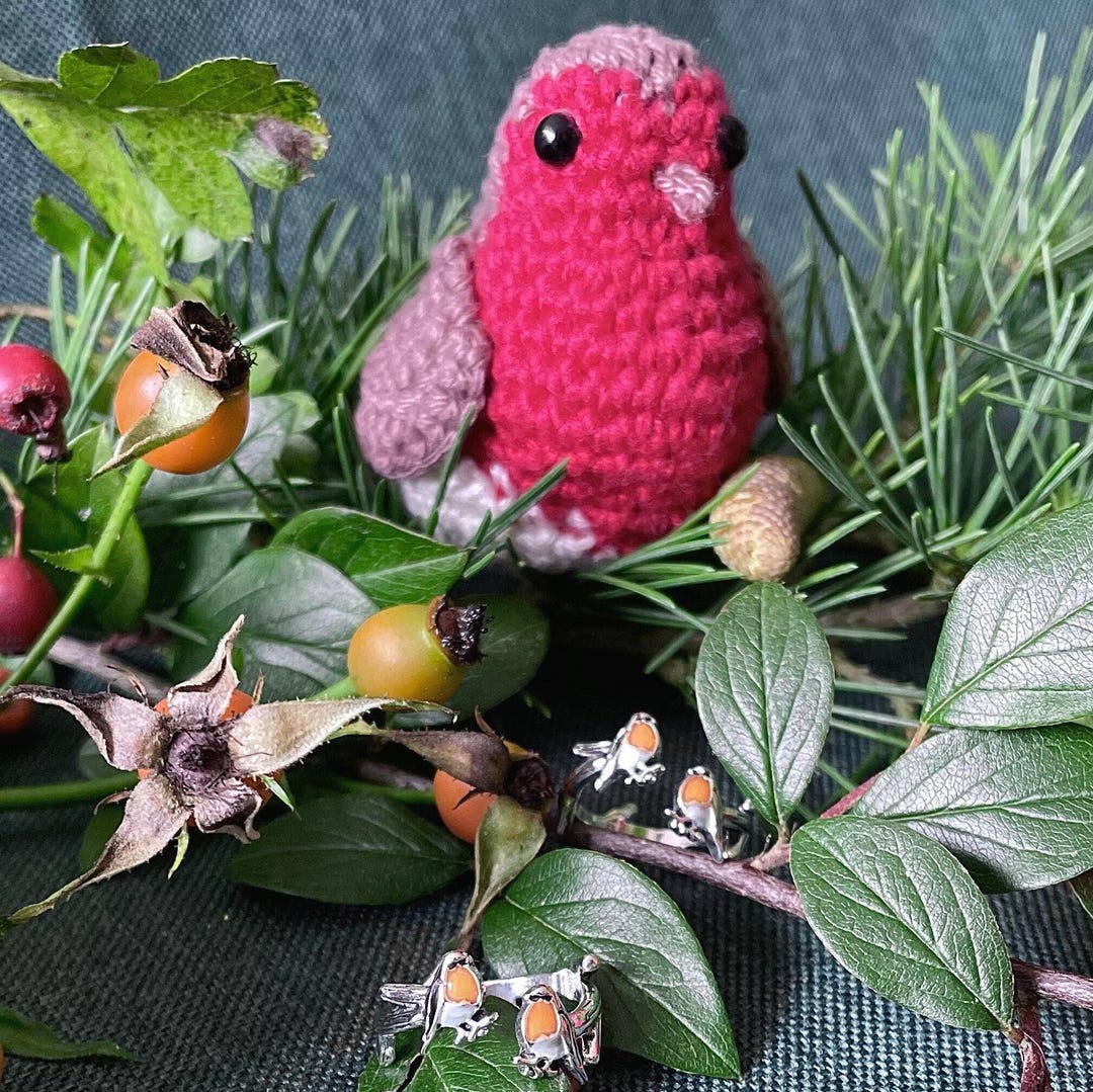 Robin Crochet Ring. Featuring 2 Robins Perched on a Gnarled Branch ...