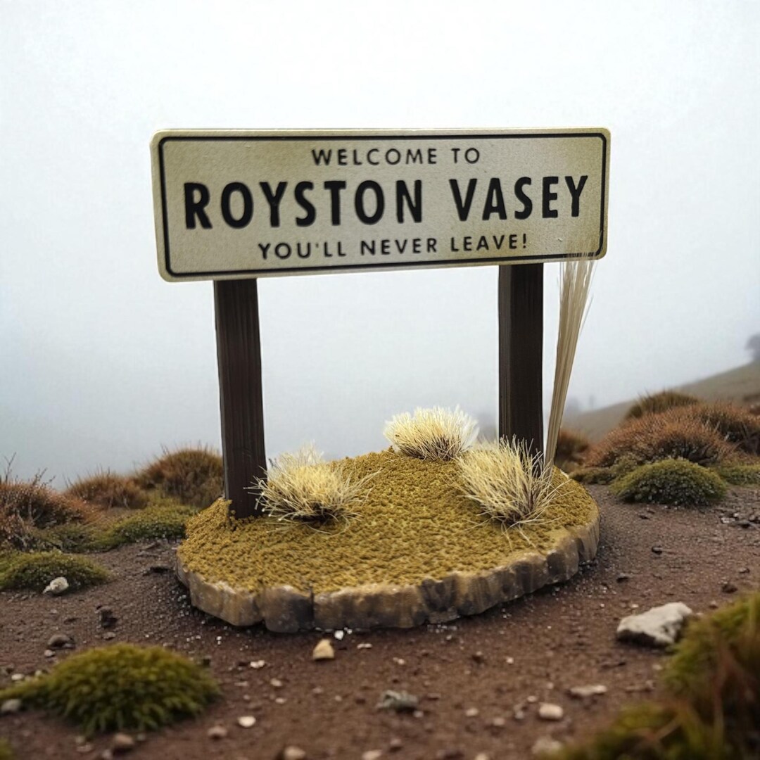 Welcome to Royston Vasey Sign - Etsy UK