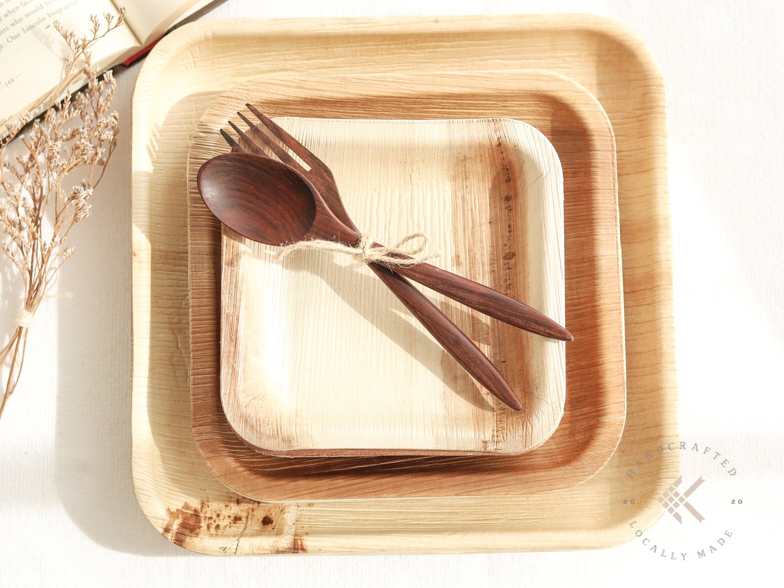 Palm Leaf Plates Set: Biodegradable Wedding Dinnerware - Etsy