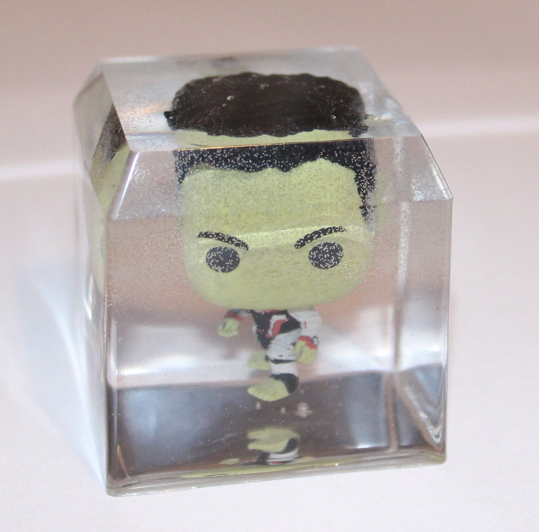 Hulk Paperweight Resin Cube - Etsy UK