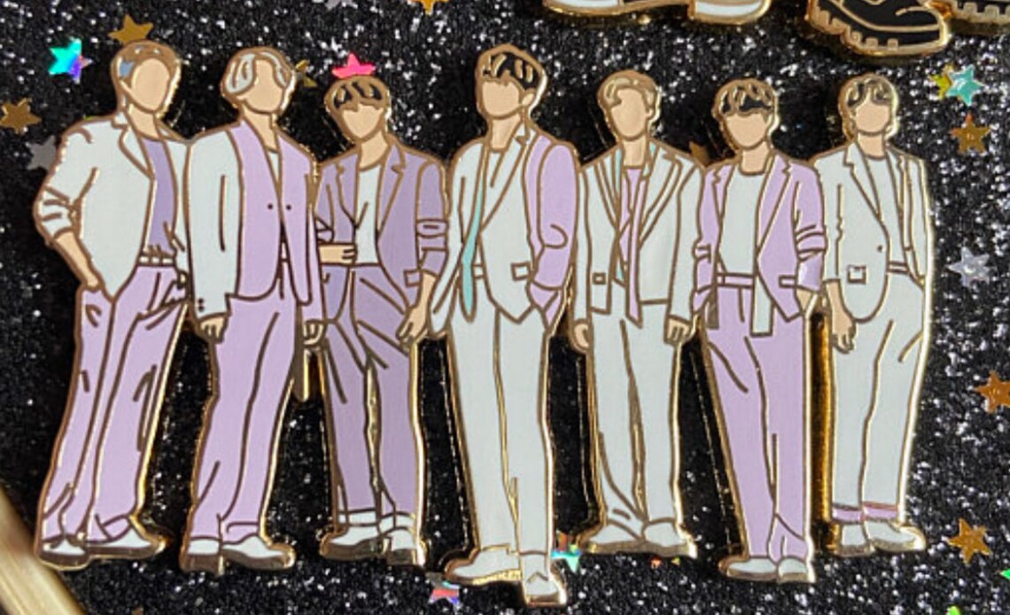 RESTOCK BTS OT7 Group Hard Enamel Pin Badge Kpop Hallyu Korea | Etsy