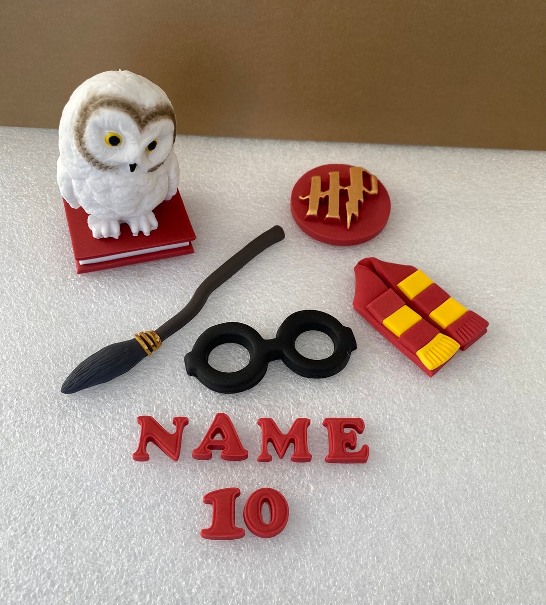 Handmade Edible Magical Wizard Theme Owl Snitch Glasses Wand Cake ...