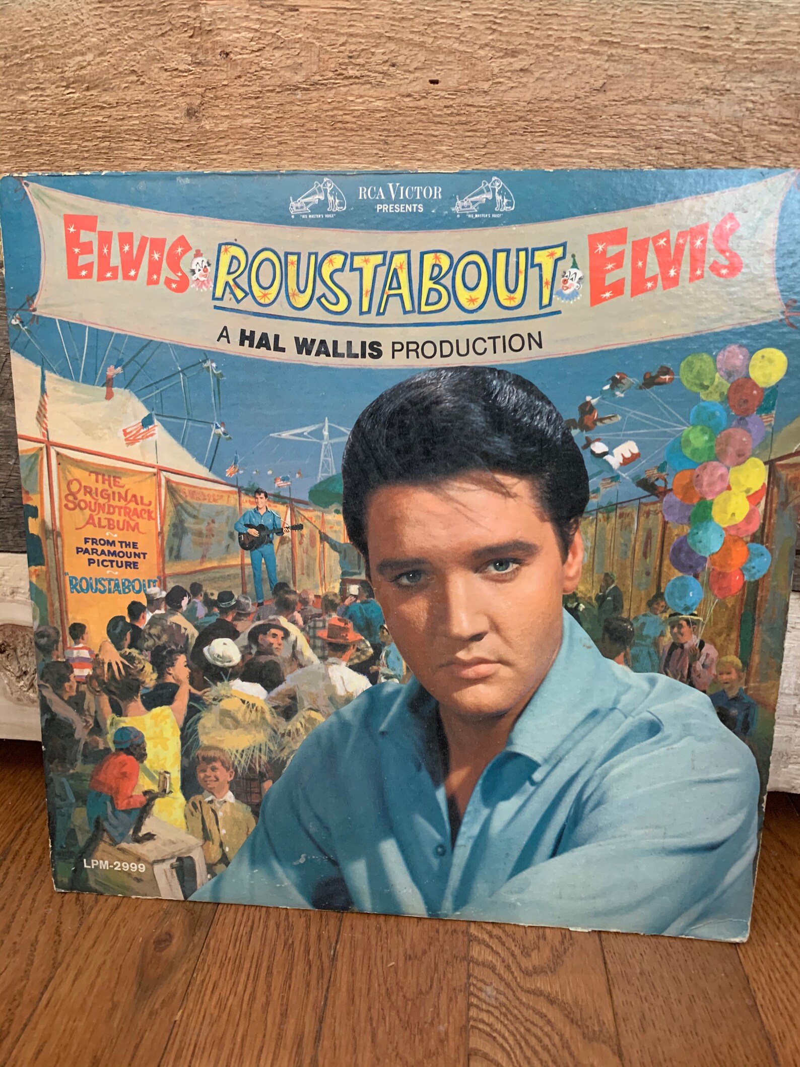 Elvis Roustabout LP RCA Victor - Etsy