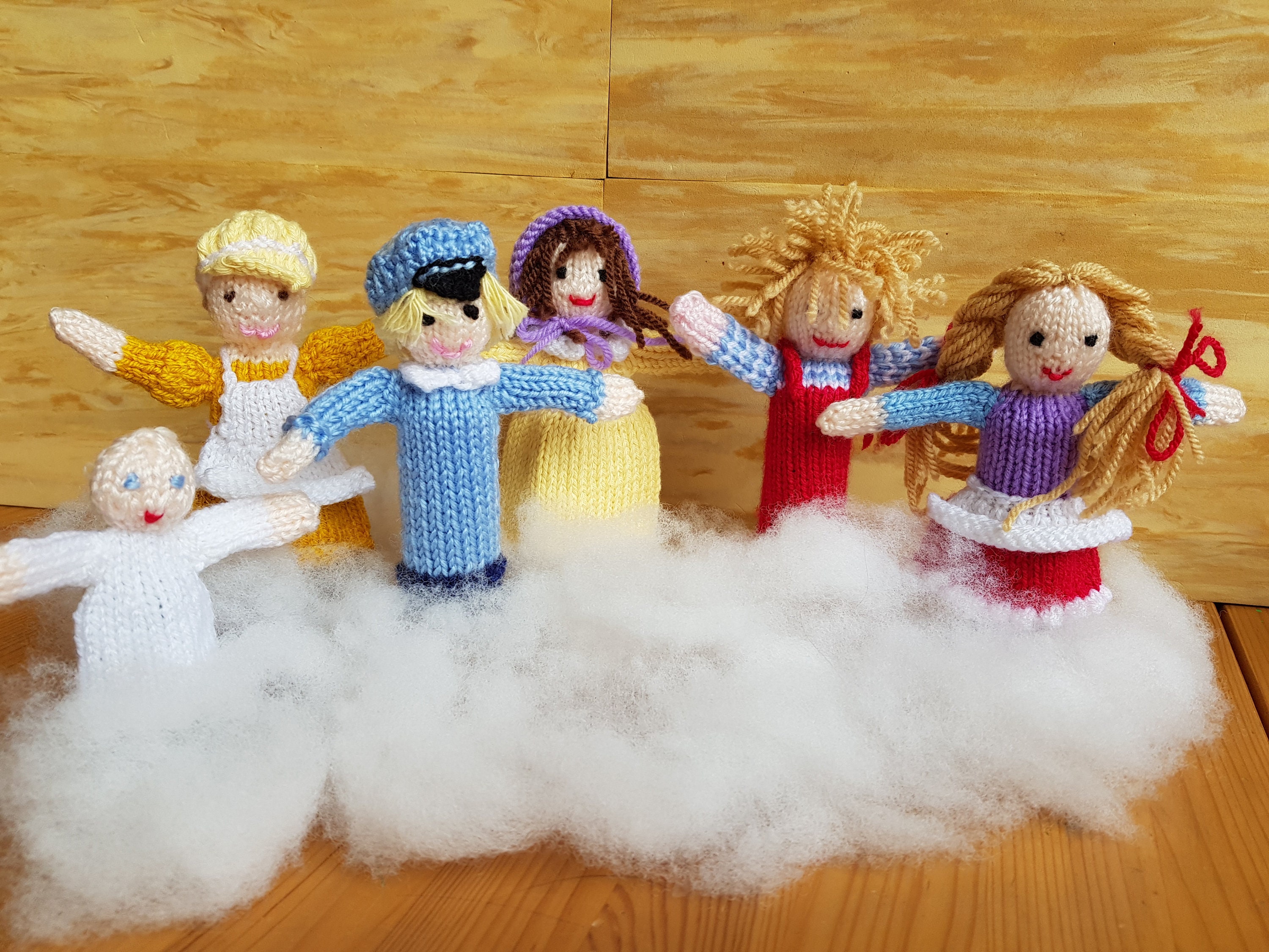 Knitting Pattern for Nursery Rhyme Puppets - Etsy