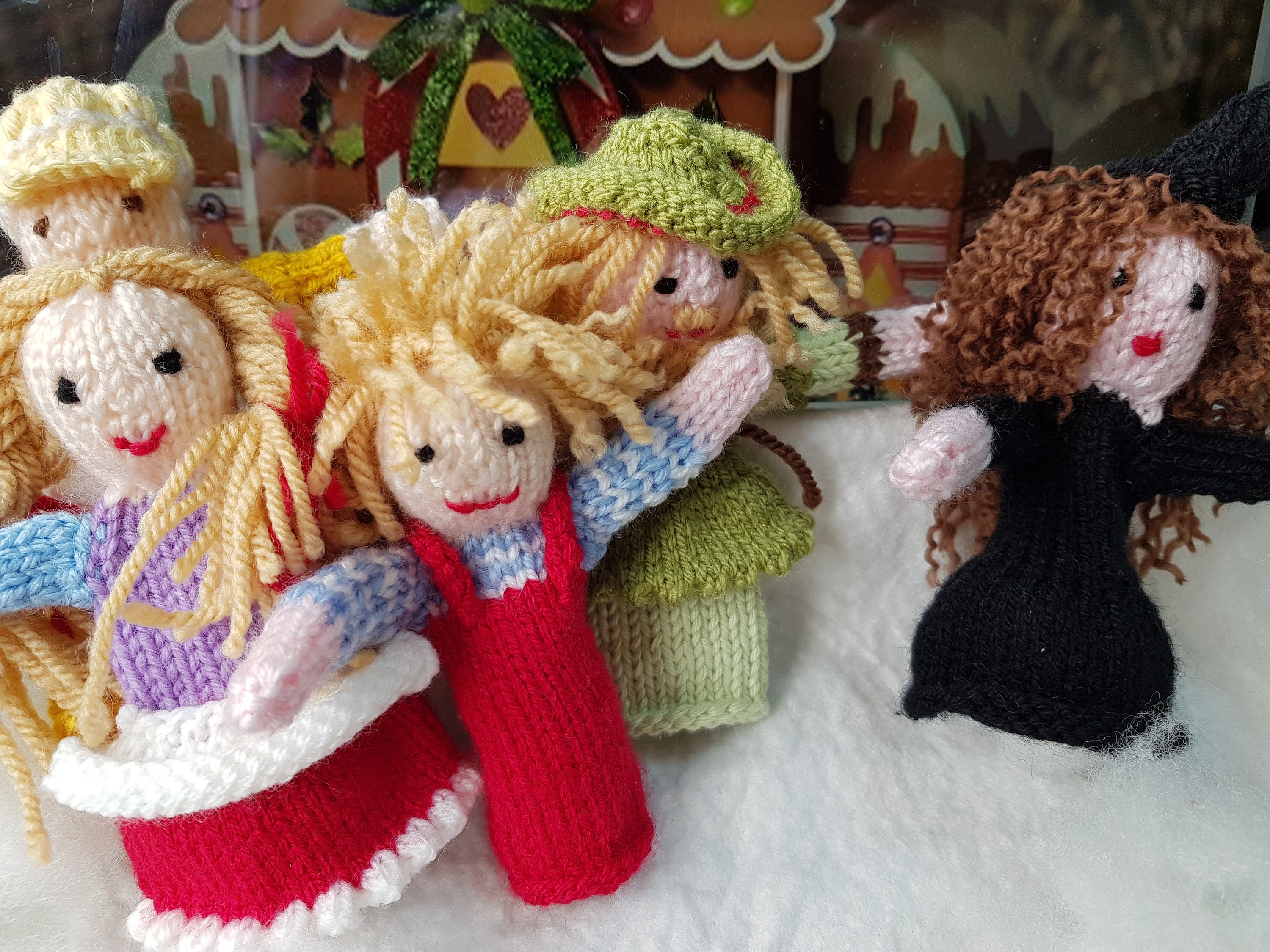 Hansel and Gretel Knitted Finger Puppet Pattern - Etsy