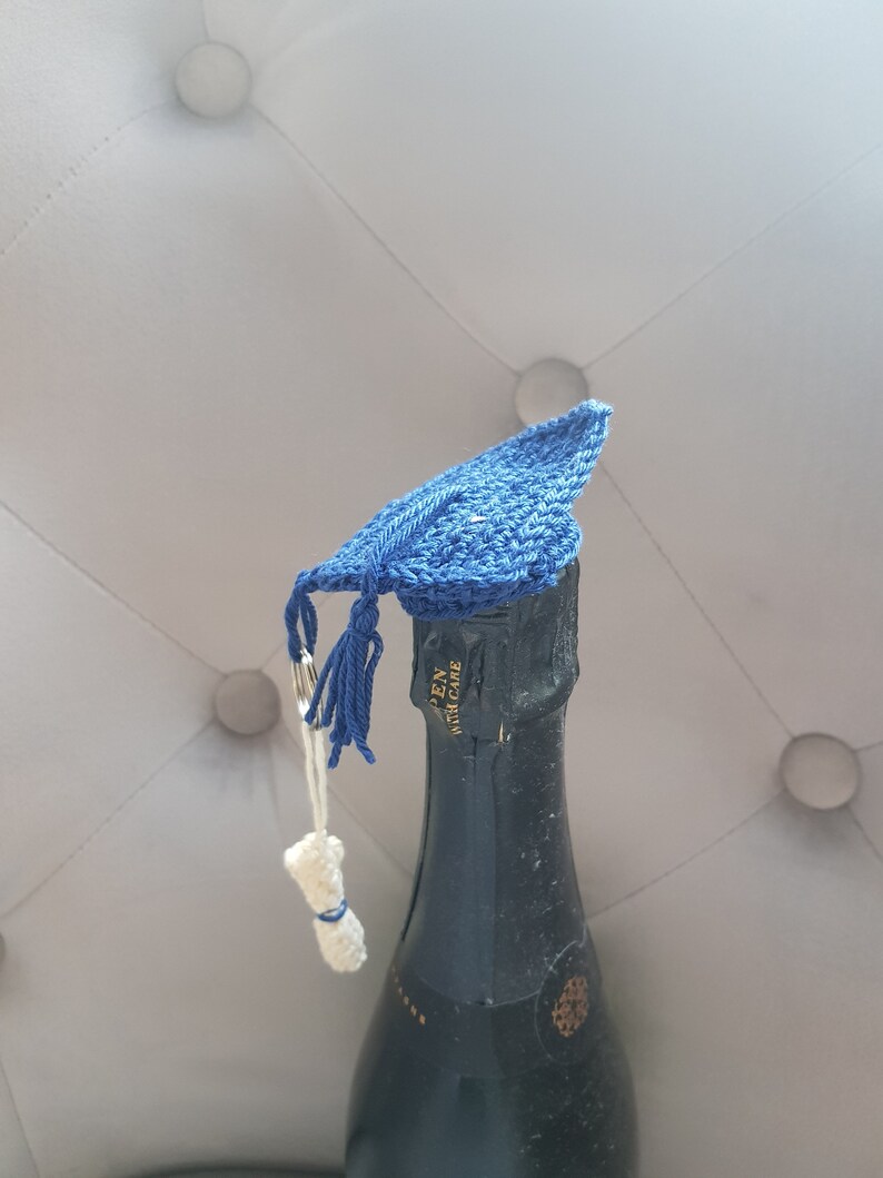 Crochet Graduation Cap Keyring - Etsy