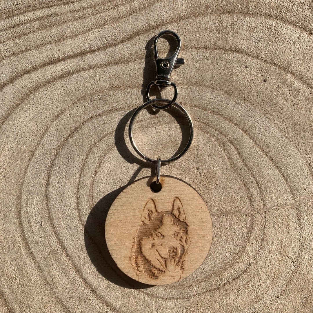 Husky Face Engraved Round Wooden Keyring, Dog Key Chain, Dog Christmas ...