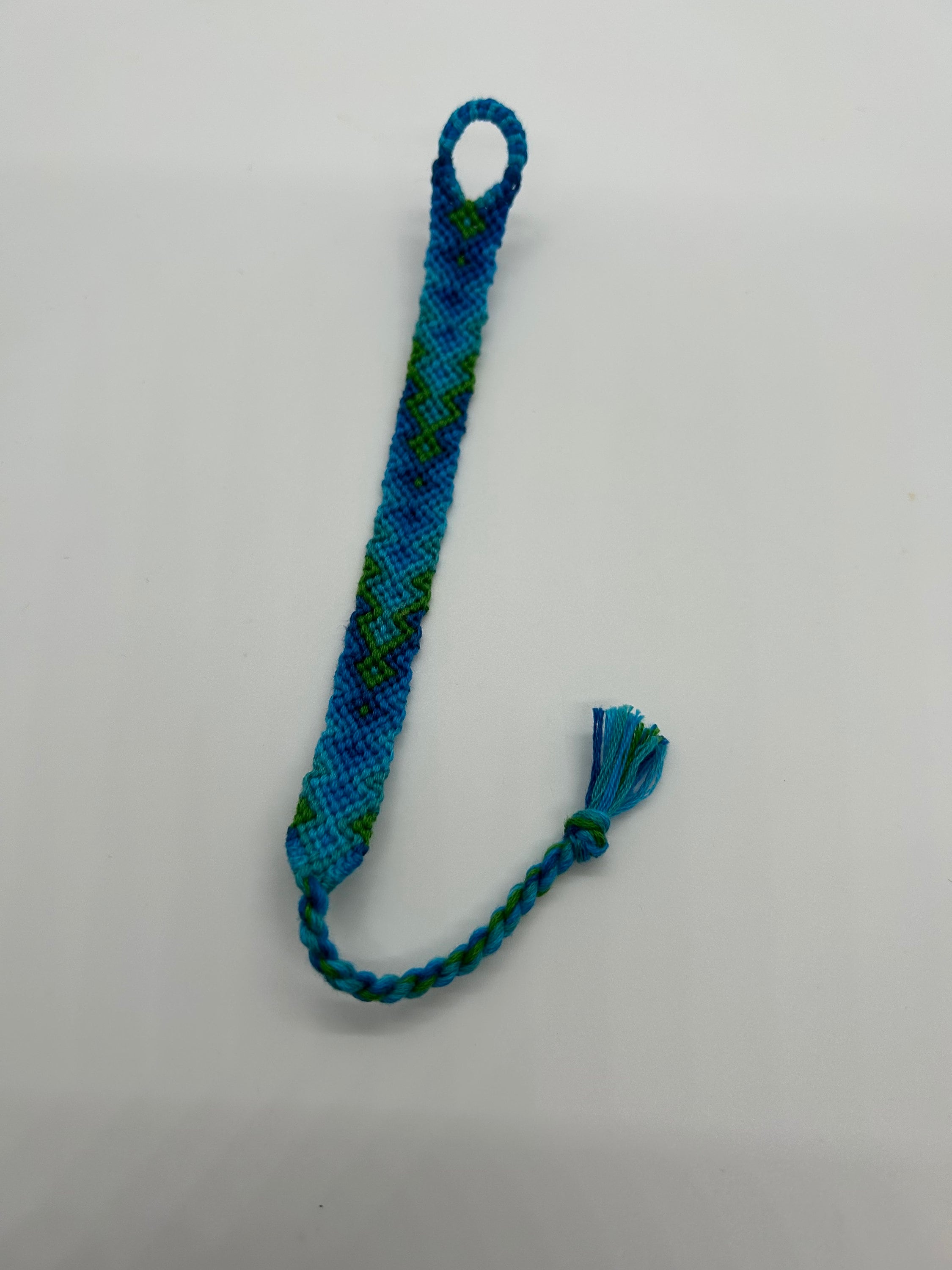 Friendship Bracelet - Arrowhead Pattern! - Etsy