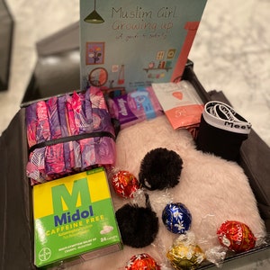 Girls First Period Box - Etsy