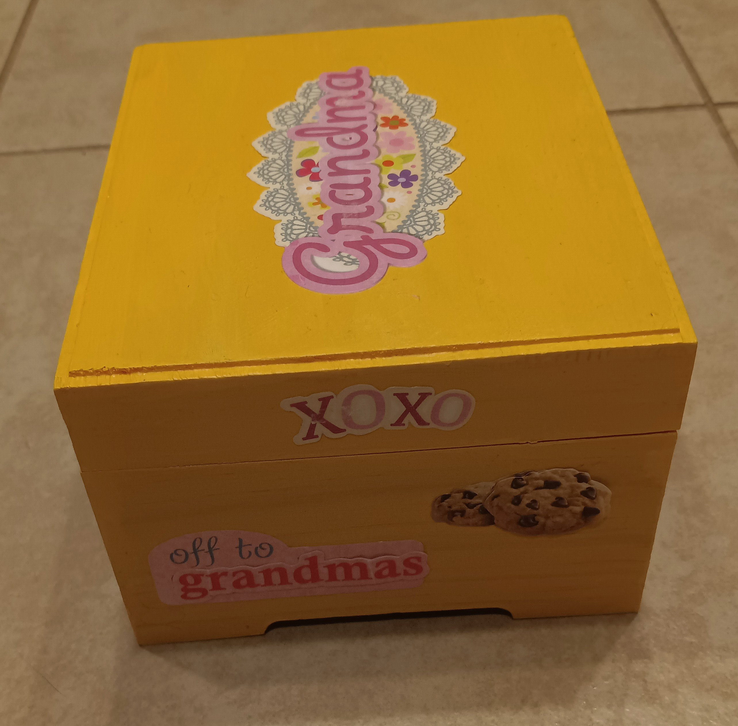 Grandma's Box - Etsy