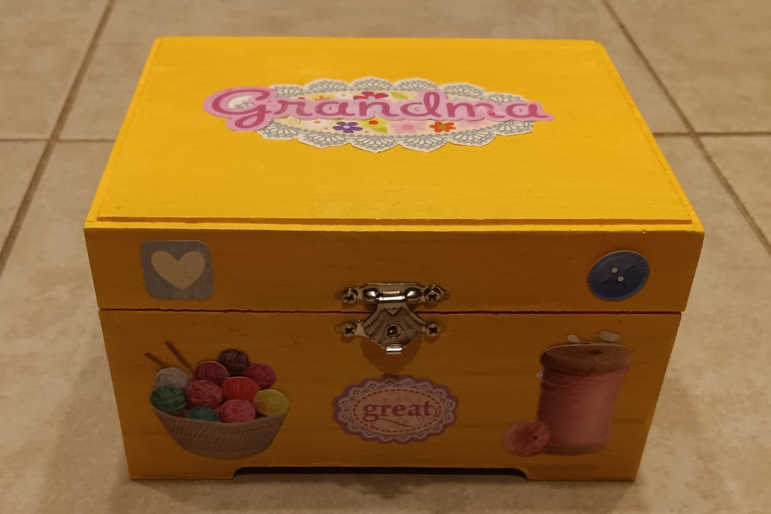 Grandma's Box - Etsy