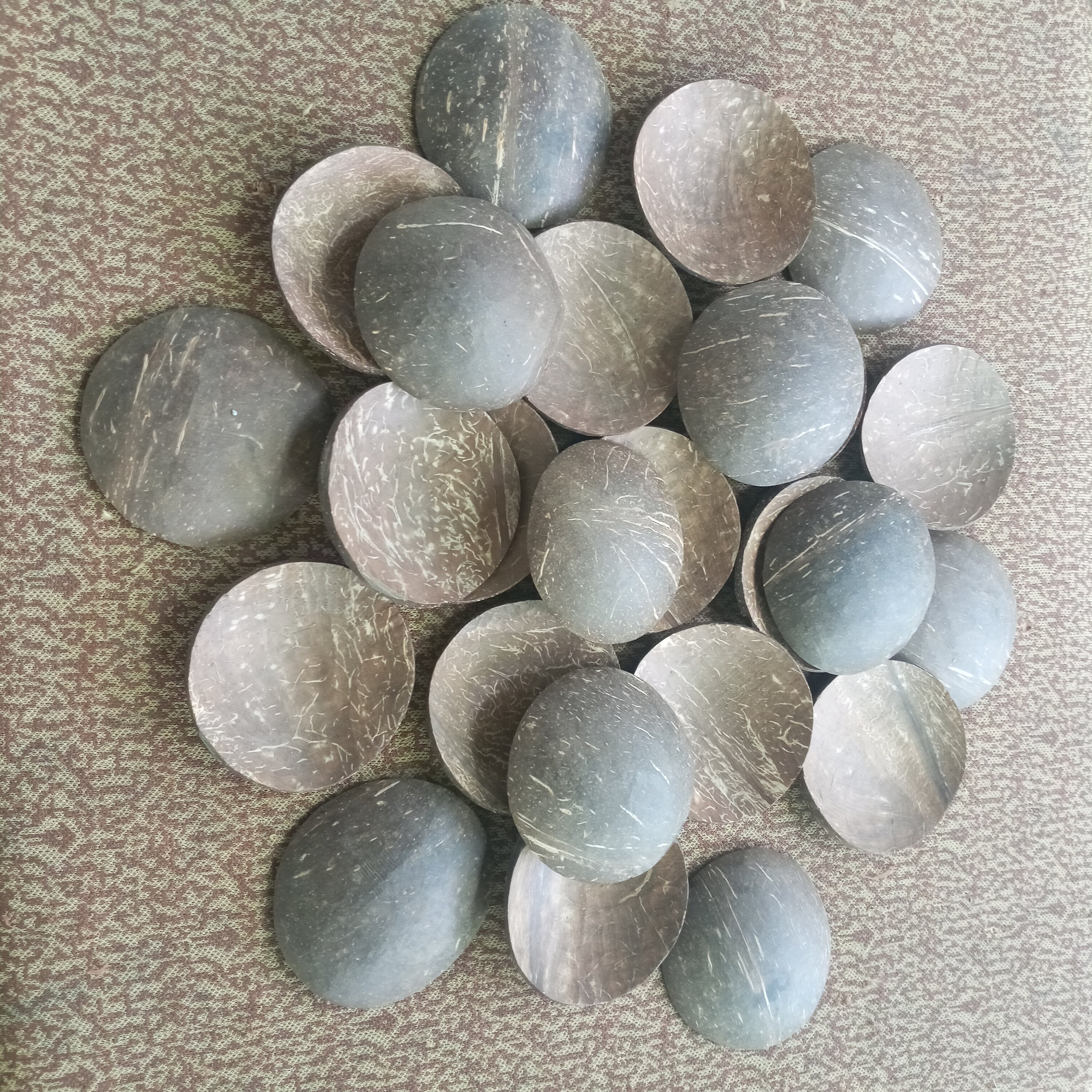 Coconut Shell Chips to Make Your Craft Items,coconut Shell Candle ...