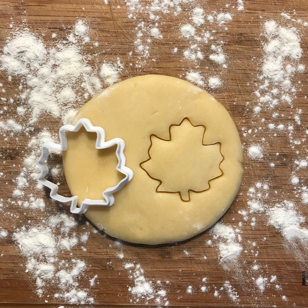 Maple Leaf cookie cutter, Polymer clay cutter, Earring cutter, Jewelry ...