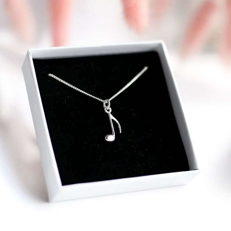 Music Note Necklace - Etsy